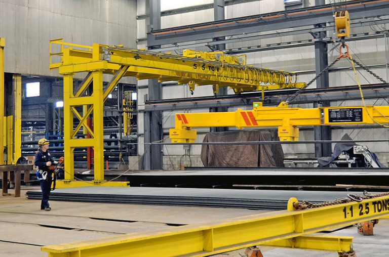6 Signs it’s Time to Upgrade and Modernize Your Overhead Crane