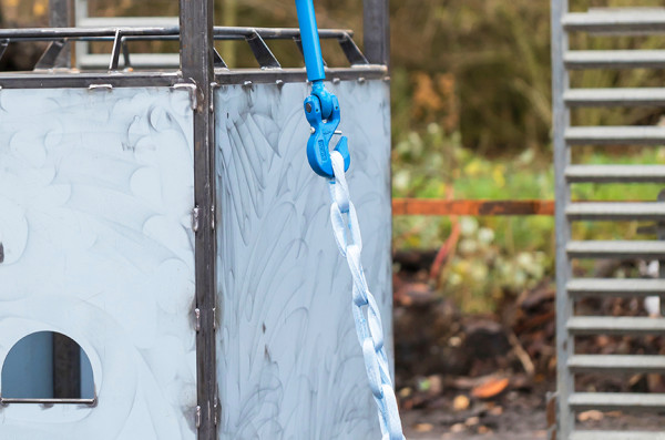 What Is the Tycan® Chain, & How Does It Make Rigging Easier?