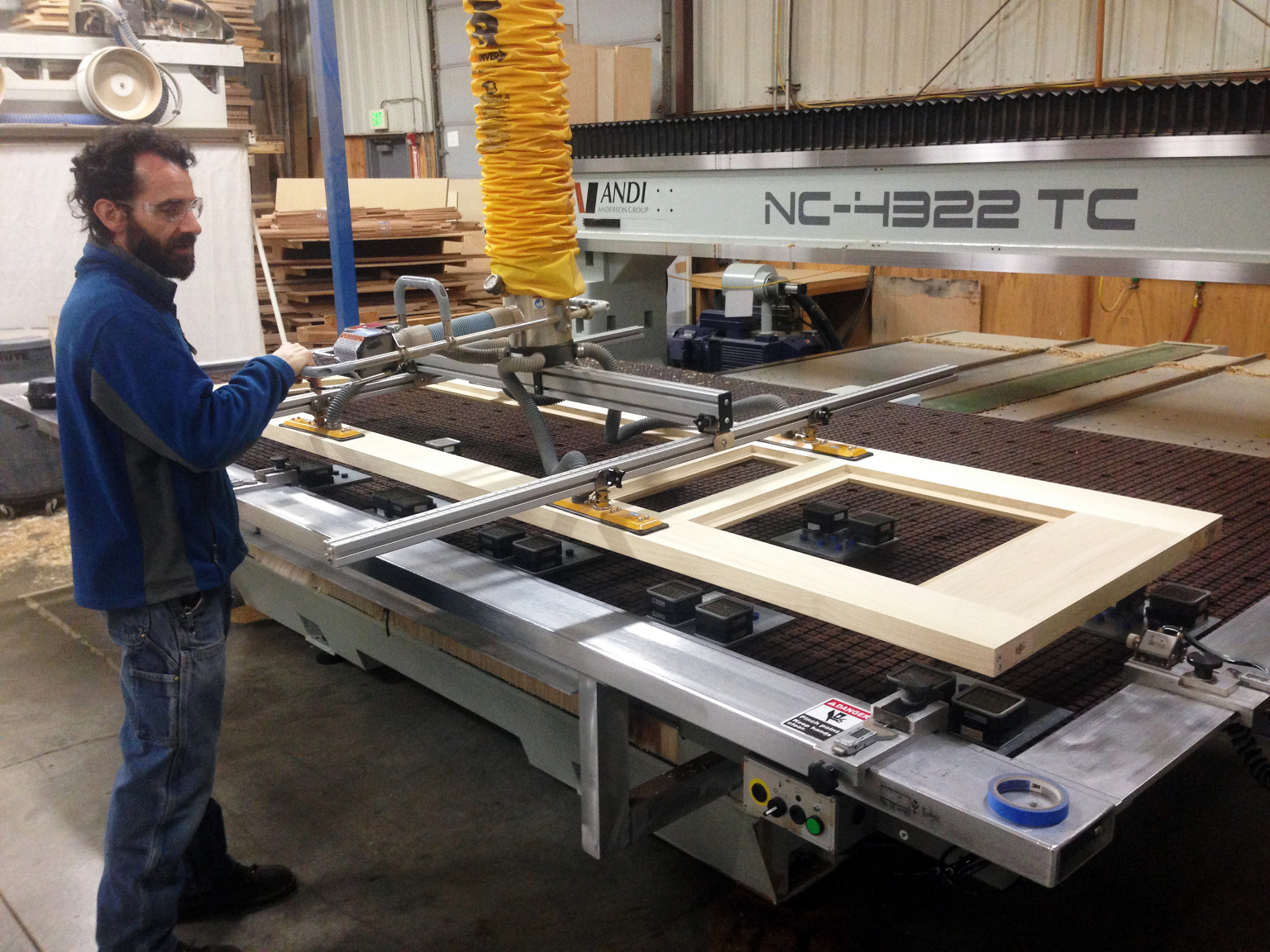 ANVER Ergonomic Vacuum Lifting Systems | Mazzella