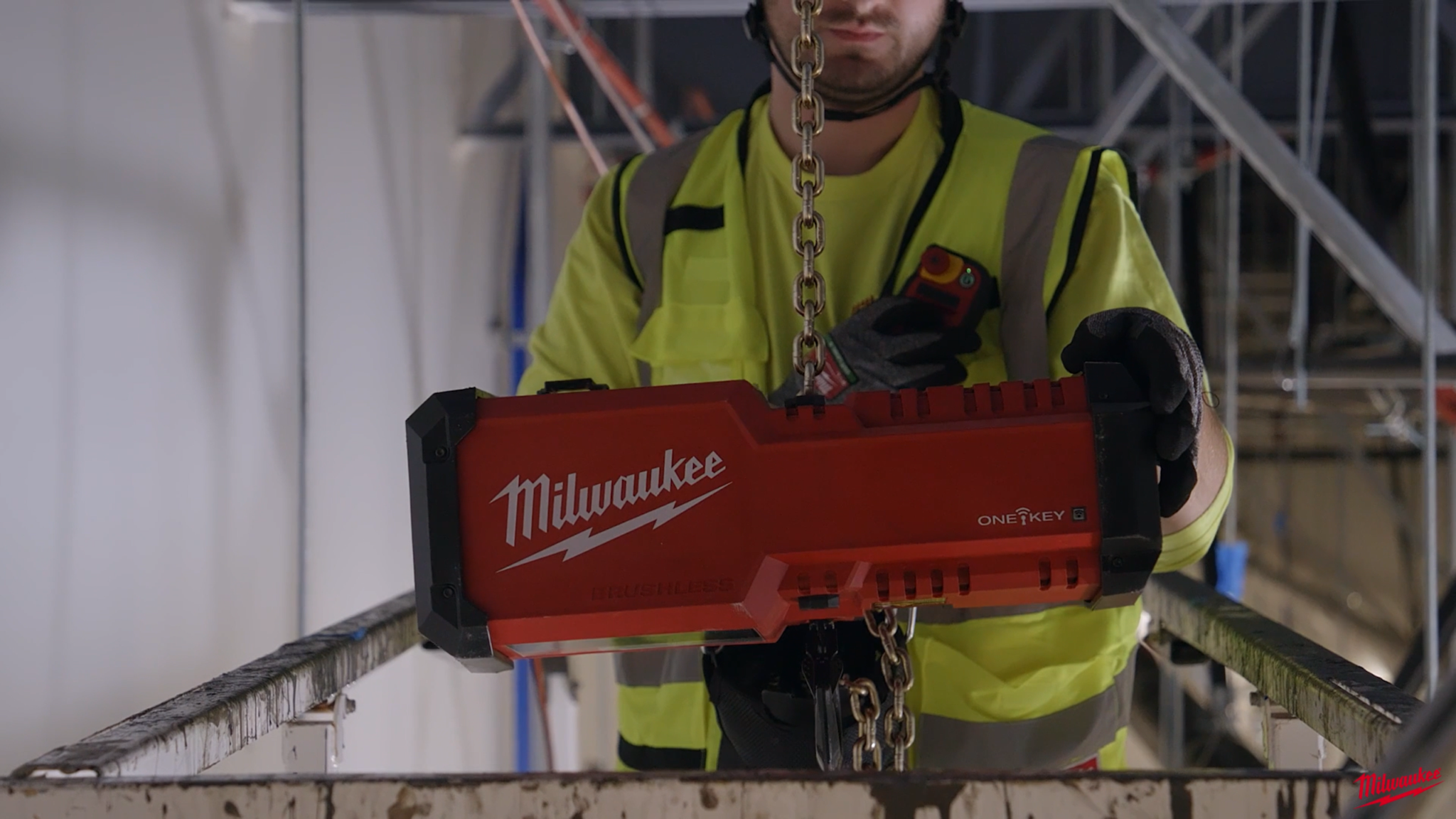 A Look at CM's New BatteryStar­­™ Electric Chain Hoist » Mazzella Companies