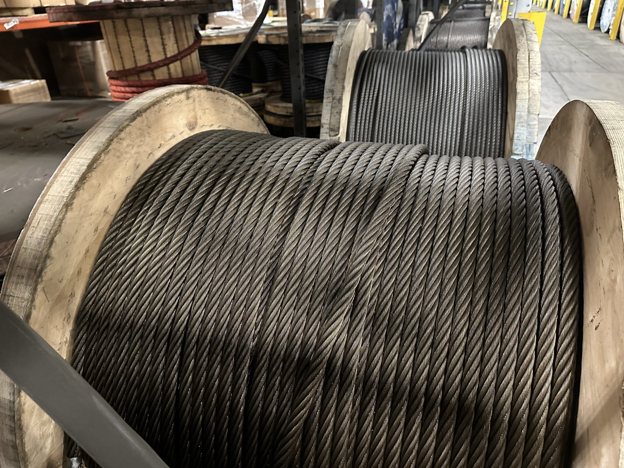 Bright, Galvanized, or Stainless Steel Wire Rope: What’s the Right ...