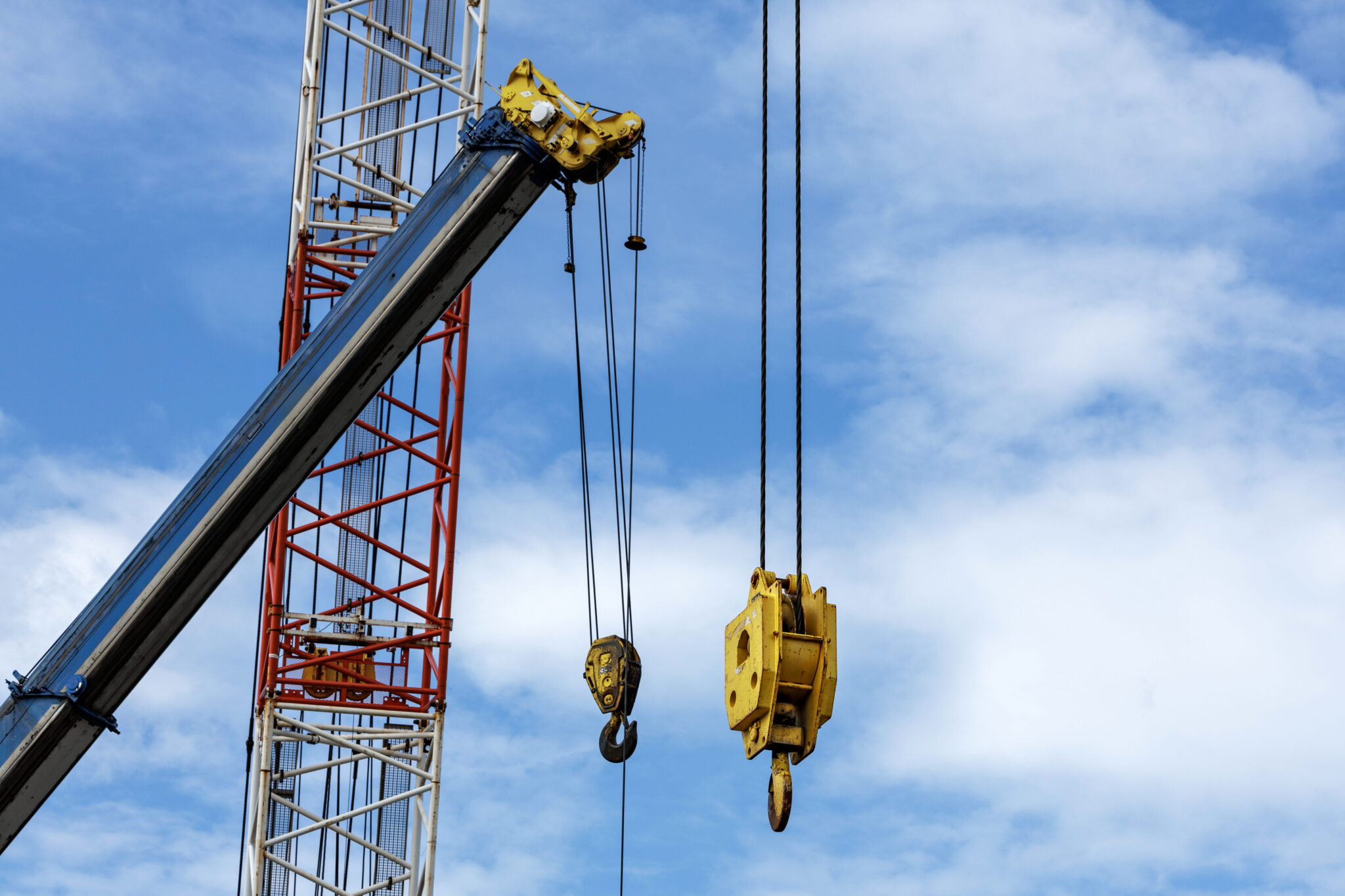 How to Choose the Right Crane Block for Your Lift
